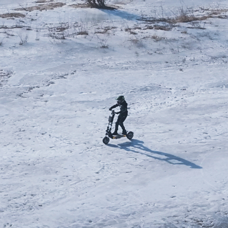 A Guide to the Different Types of Electric Scooters | KuKirin